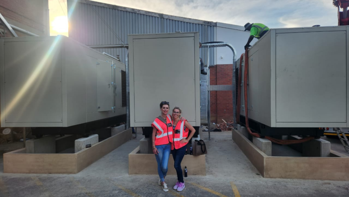 Cross Border Transport | Container & Generator Transport | Rigging